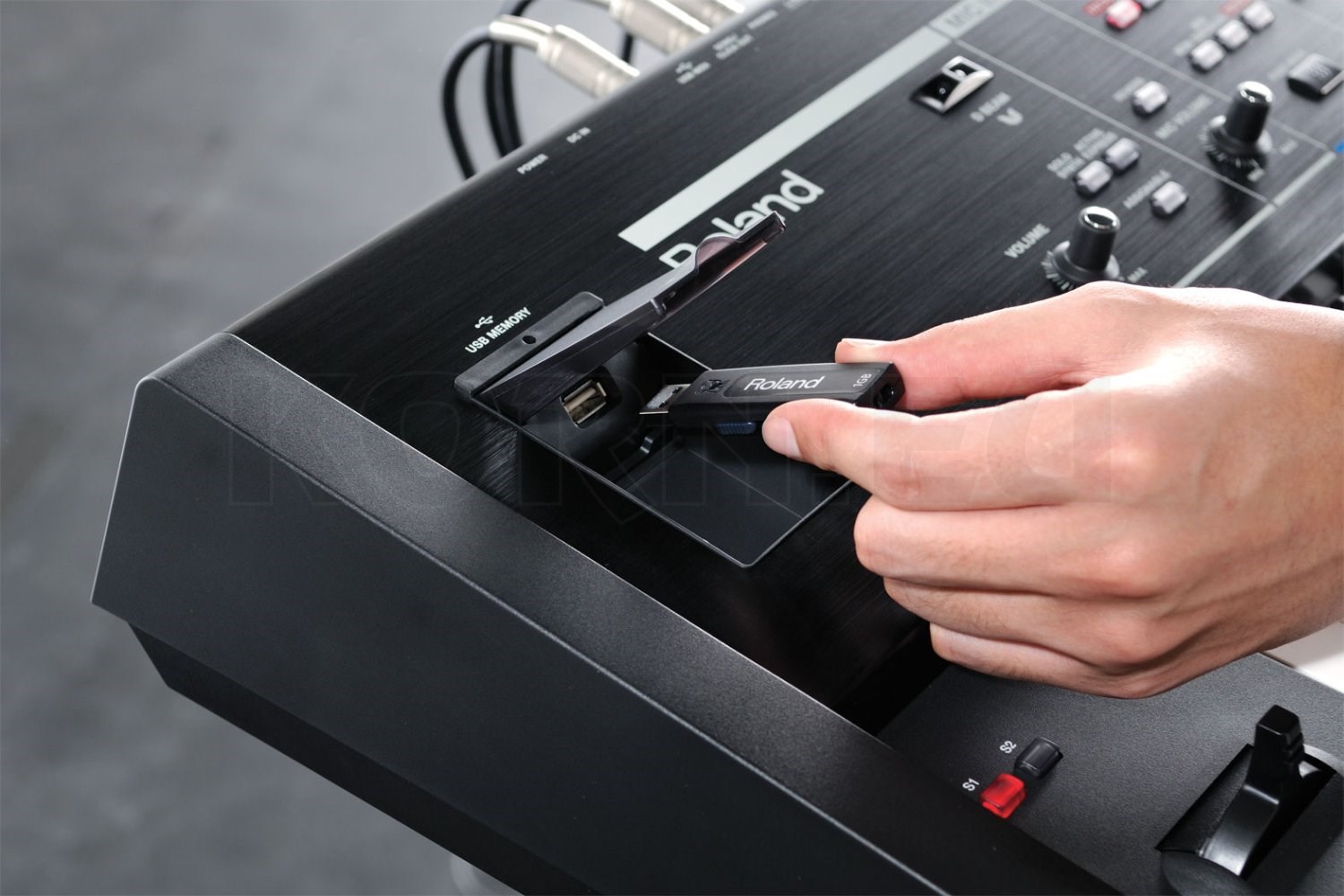 Roland Juno Stage | Musikhaus