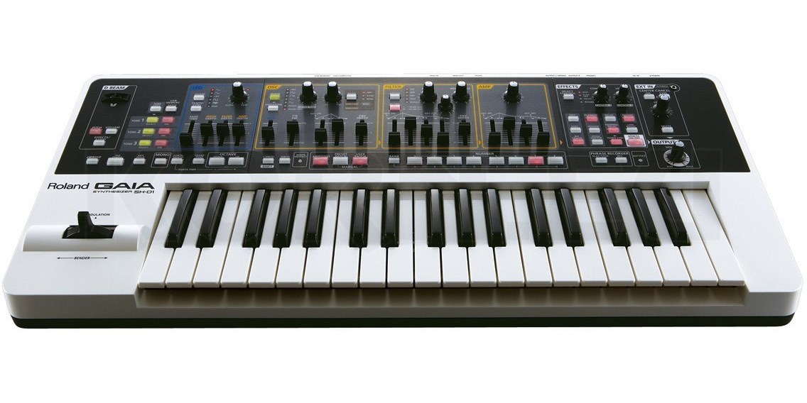 Roland GAIA SH-01 Synthesizer