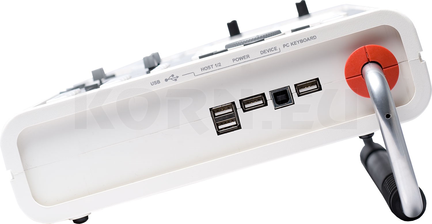 Sonderposten: Korg MP-10 Pro B-Ware | Musikhaus