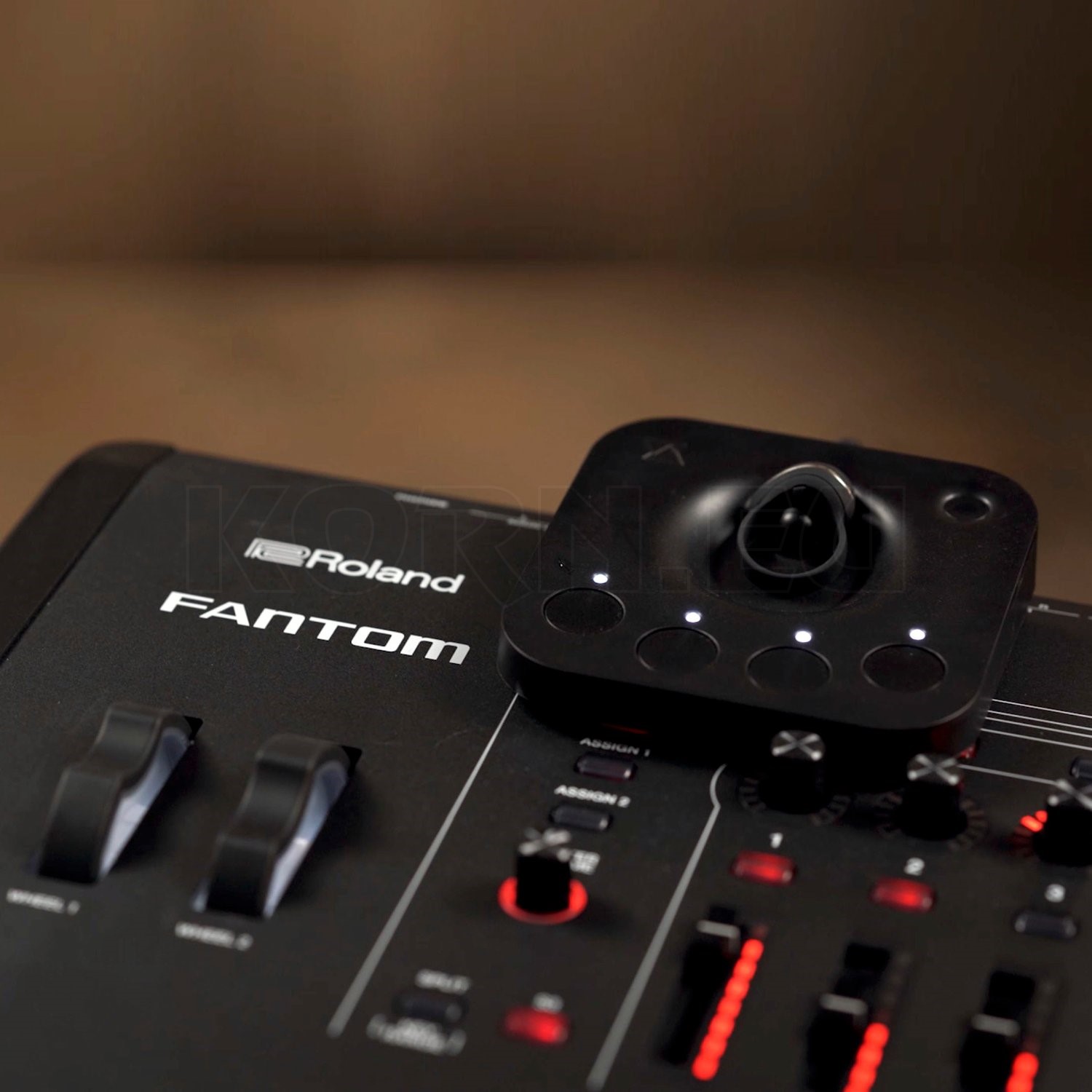 Enhancia NEOVA MIDI Ring Controller | Musikhaus