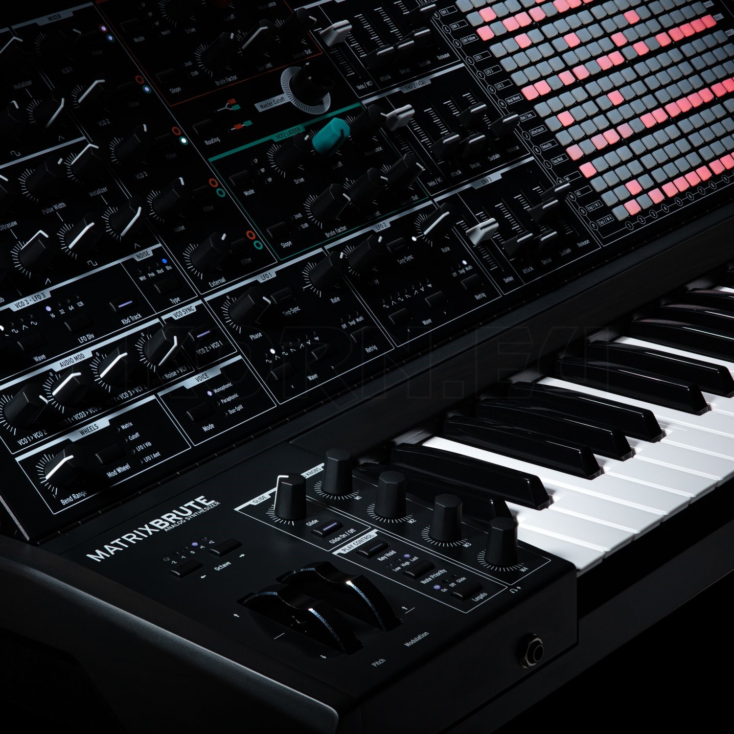Arturia MatrixBrute Noir Ltd. Edition Analog Synthesizer