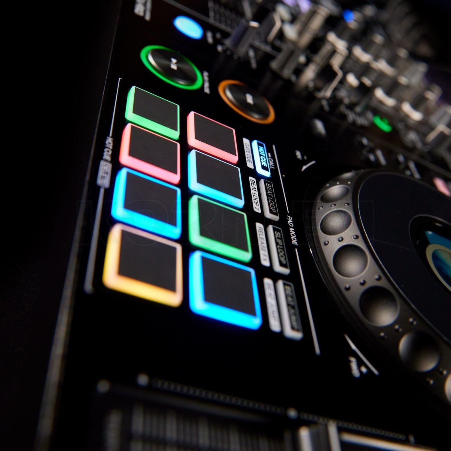 Pioneer DJ XDJ-RX3 DJ Controller | Musikhaus