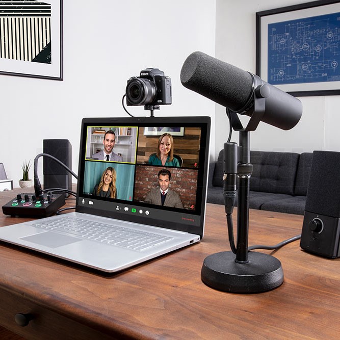 Roland UVC-02 Web Presentation Dock