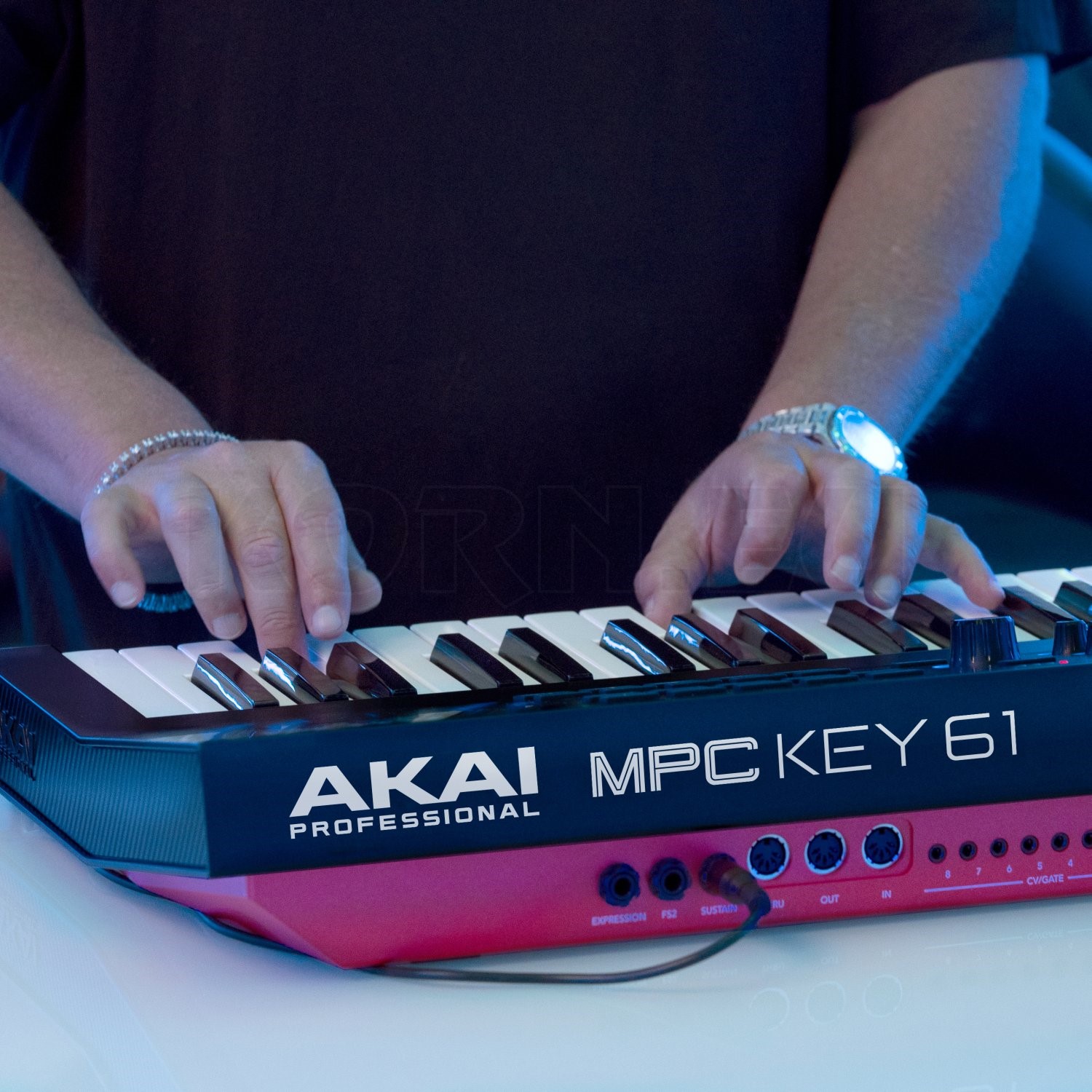 Akai Professional MPC KEY 61 | Musikhaus