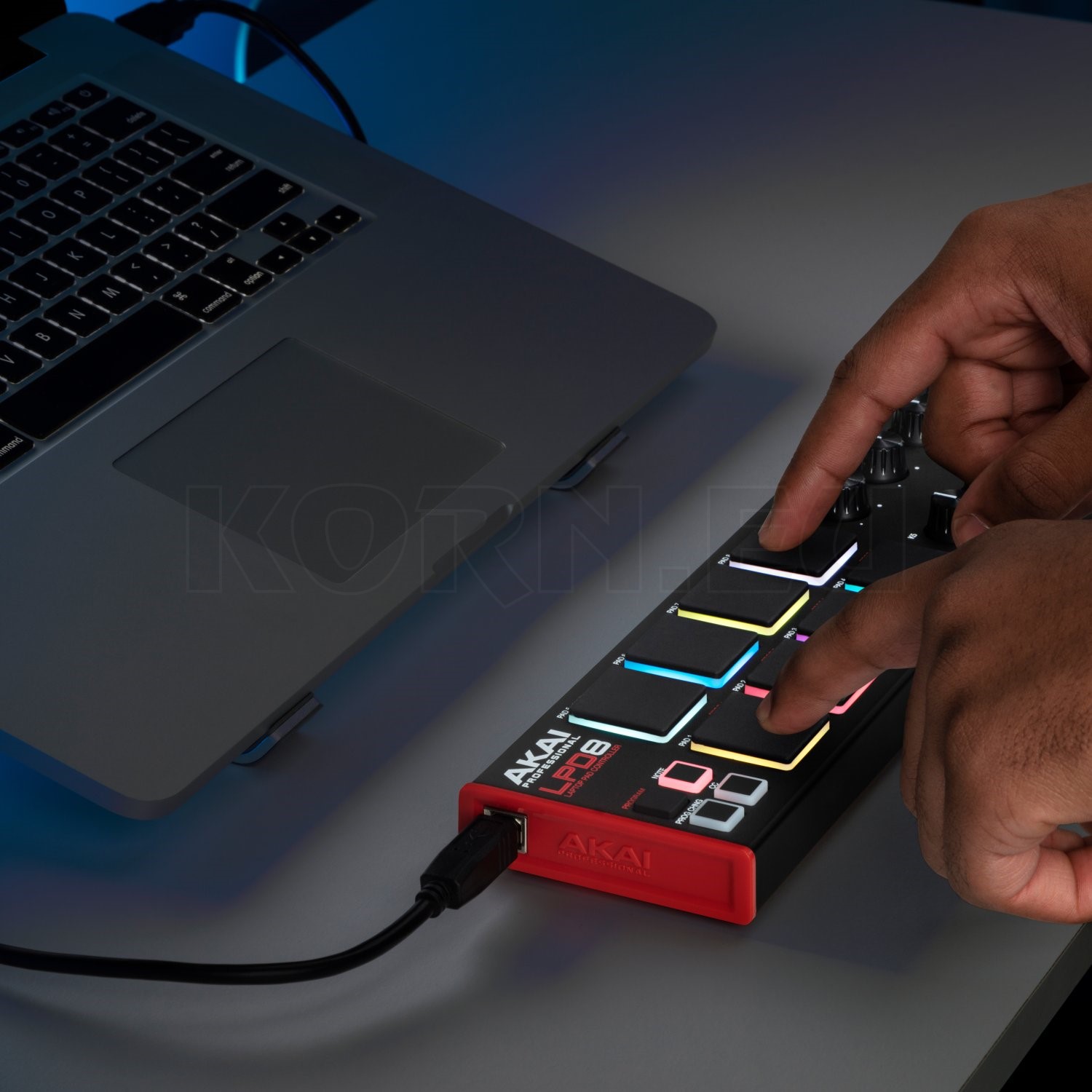 Akai Professional LPD8 MKII