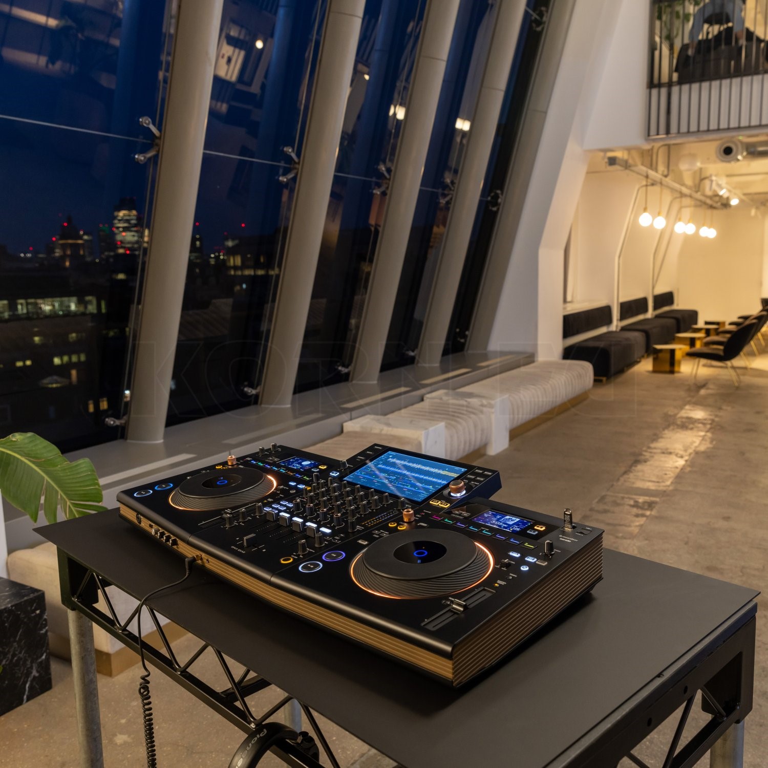 Pioneer DJ OPUS Quad DJ Controller