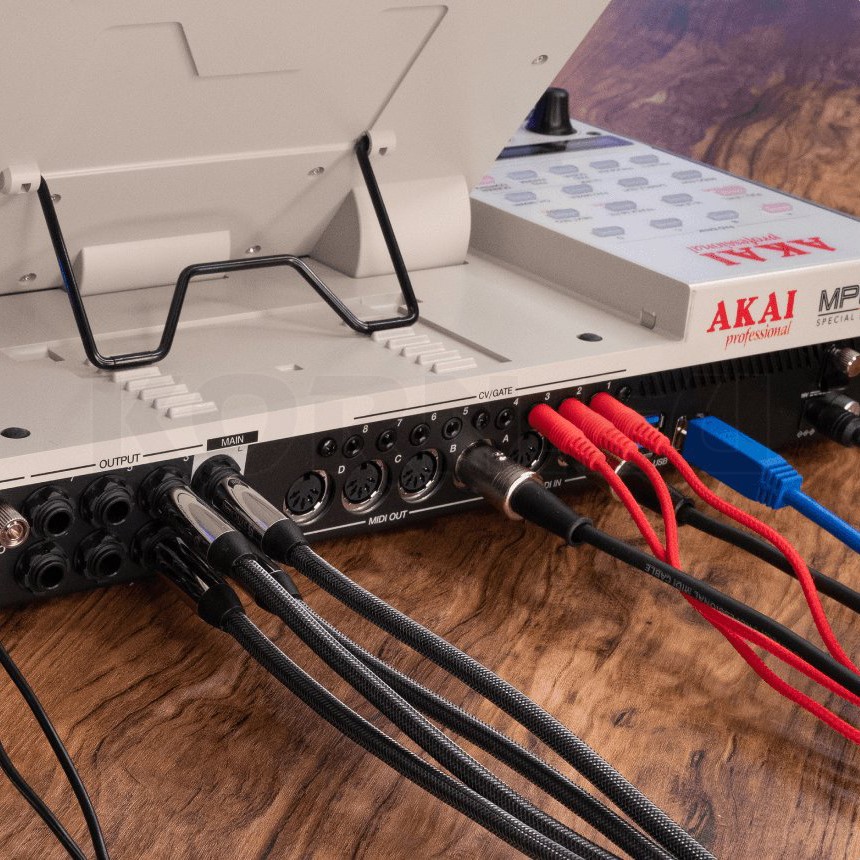 Akai Professional MPC X SE | Musikhaus