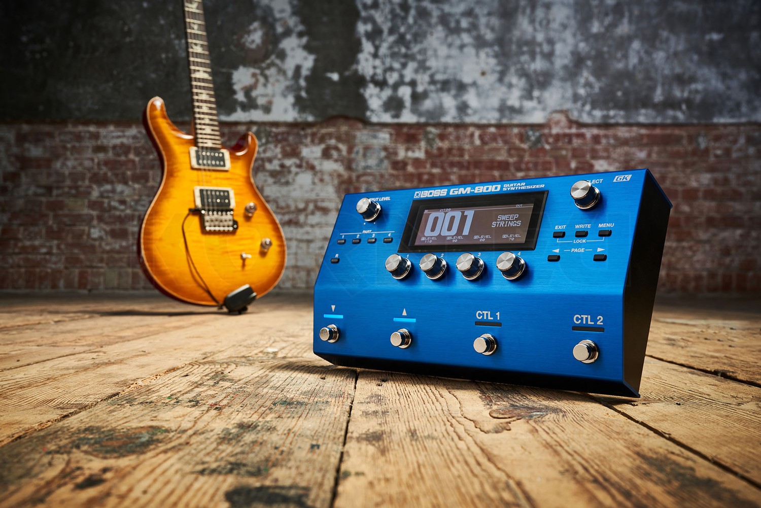 Boss GM-800 Guitar Synthesizer + Bass Synthesizer | Musikhaus