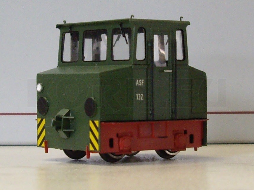 Lok Schlosserei ASF motorisiert Akku-Schleppfahrzeug