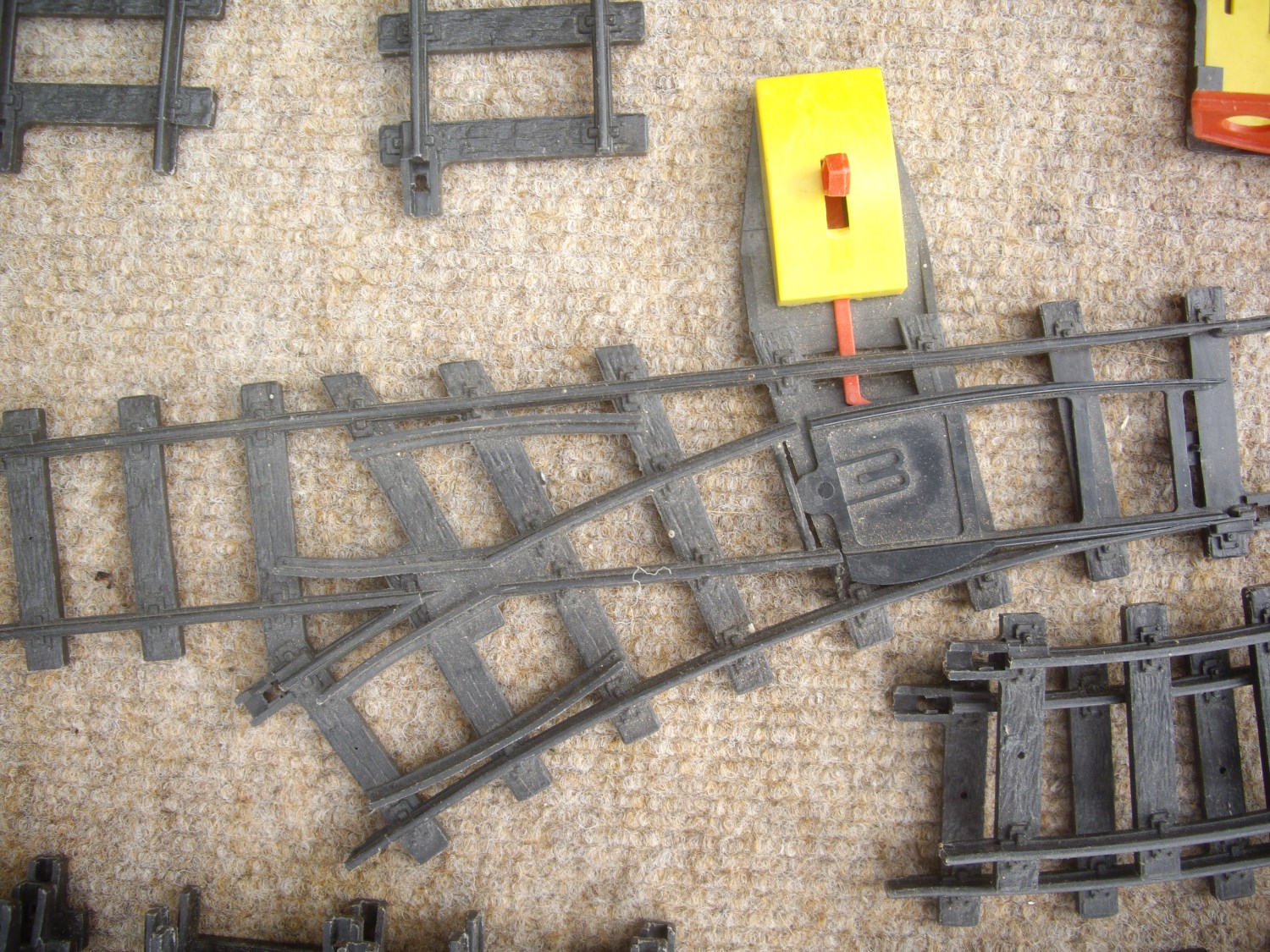 Faller Gleisset Play Train - Komplettkreis und Anschluß - Modellbahnshop