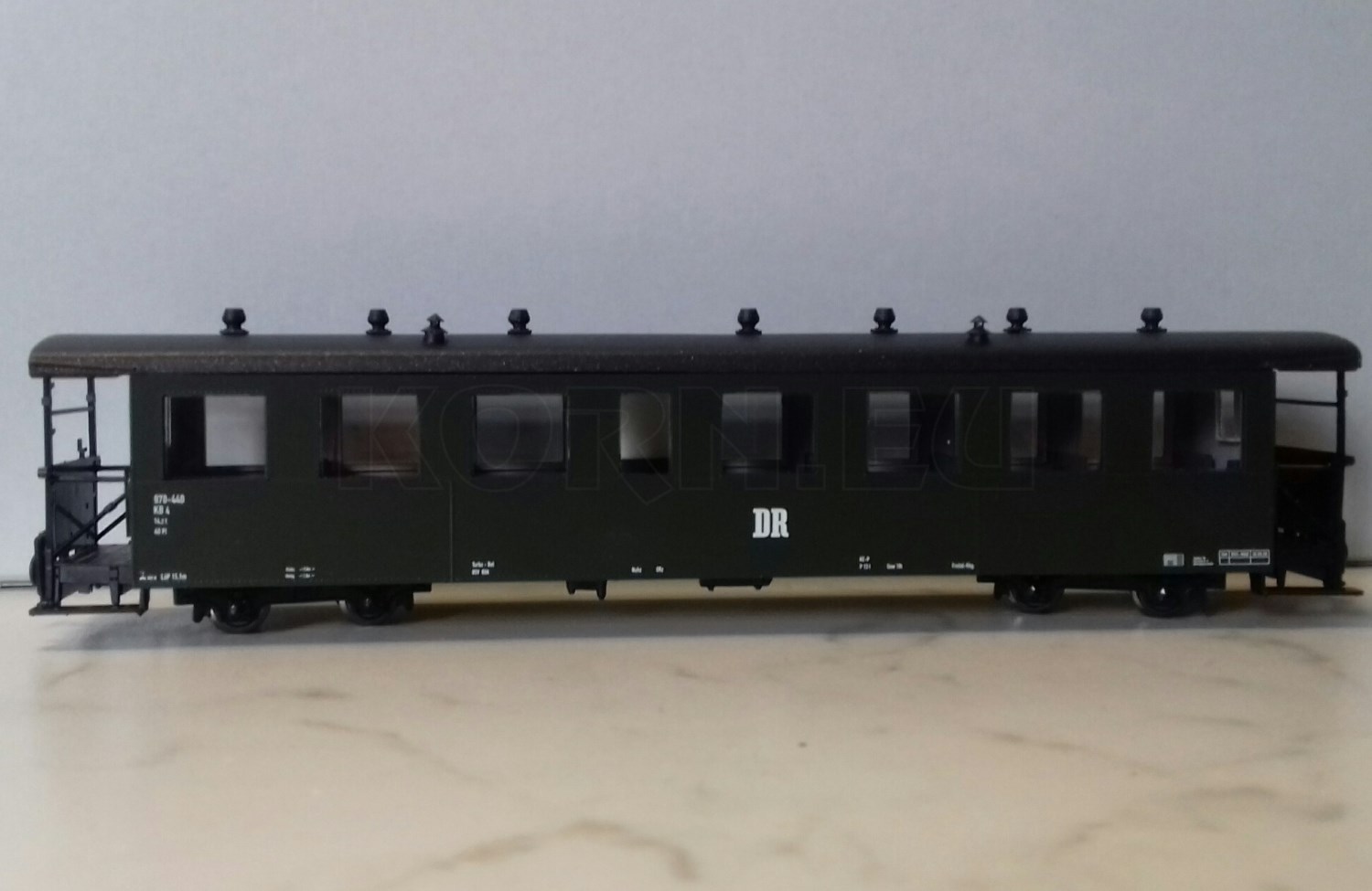 Präzisionsmodellbau Heinrich 17 12 002 Personeneinheitswagen DR Ep. IV ...