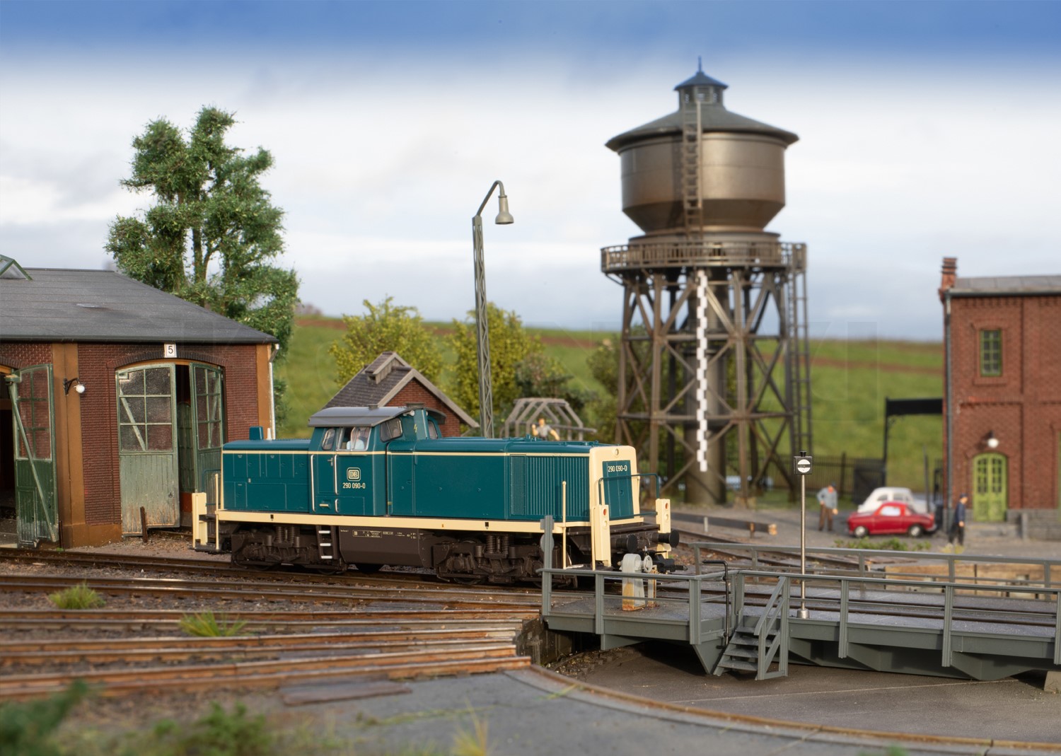 Trix 25903 | H0 | Diesellokomotive | BR 290 | IV