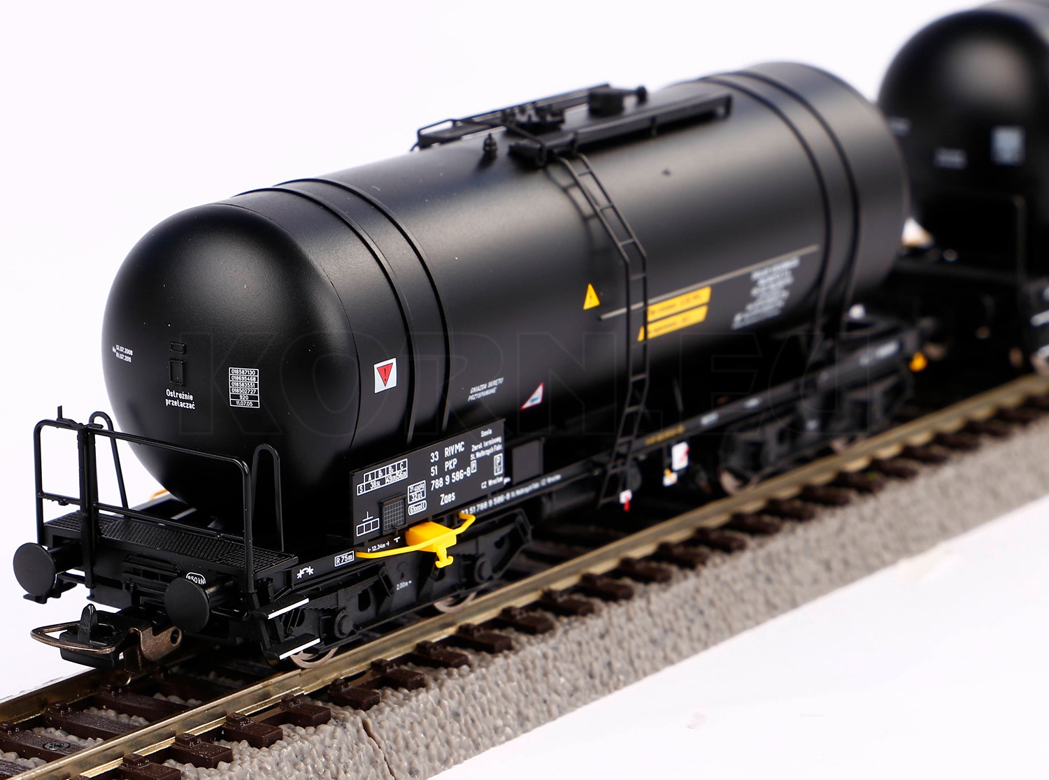 Piko 58264 2er Set Kesselwagen 406Ra Zaes, PKP, Ep. V