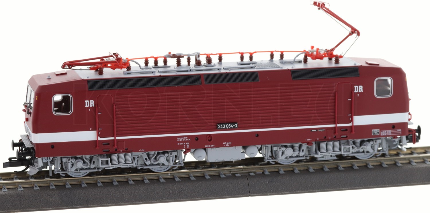 Piko 47490 TT electric locomotive BR 243, DR, Ep. IV