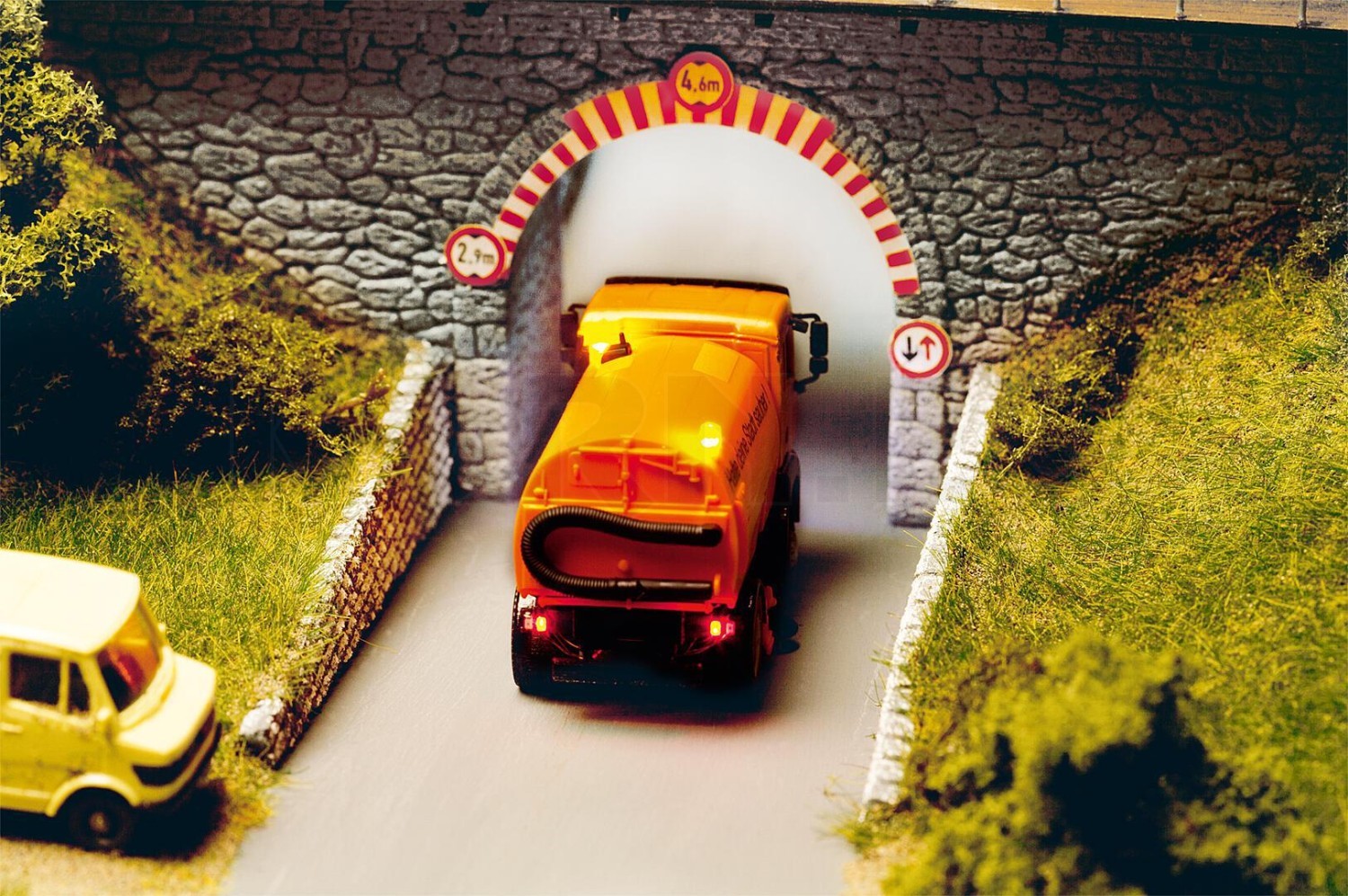 Faller 161305 H0 Car System Digital MAN TGA...
