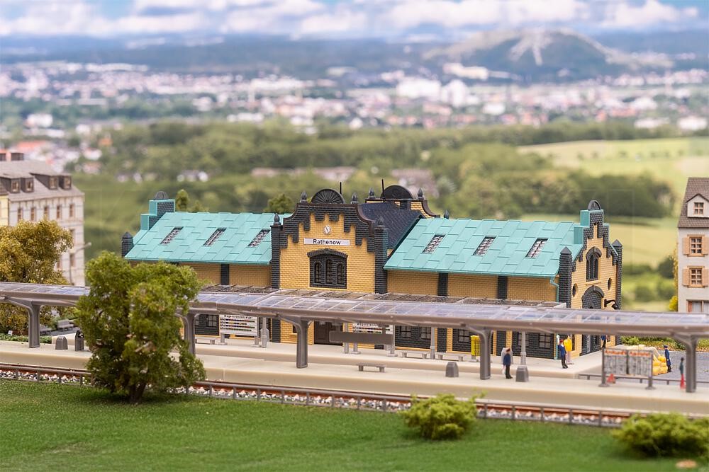 Faller 282701 Z Stadtbahnhof Rathenow